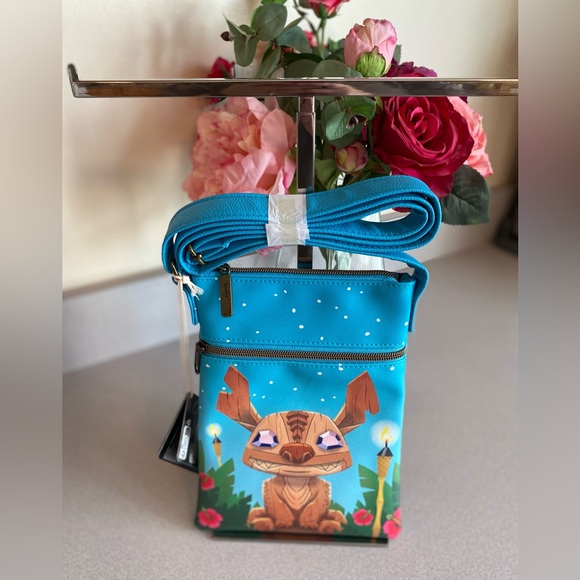 Disney | Bags | Disney Loungefly Lilo And Stitch Tiki Stitch Passport ...